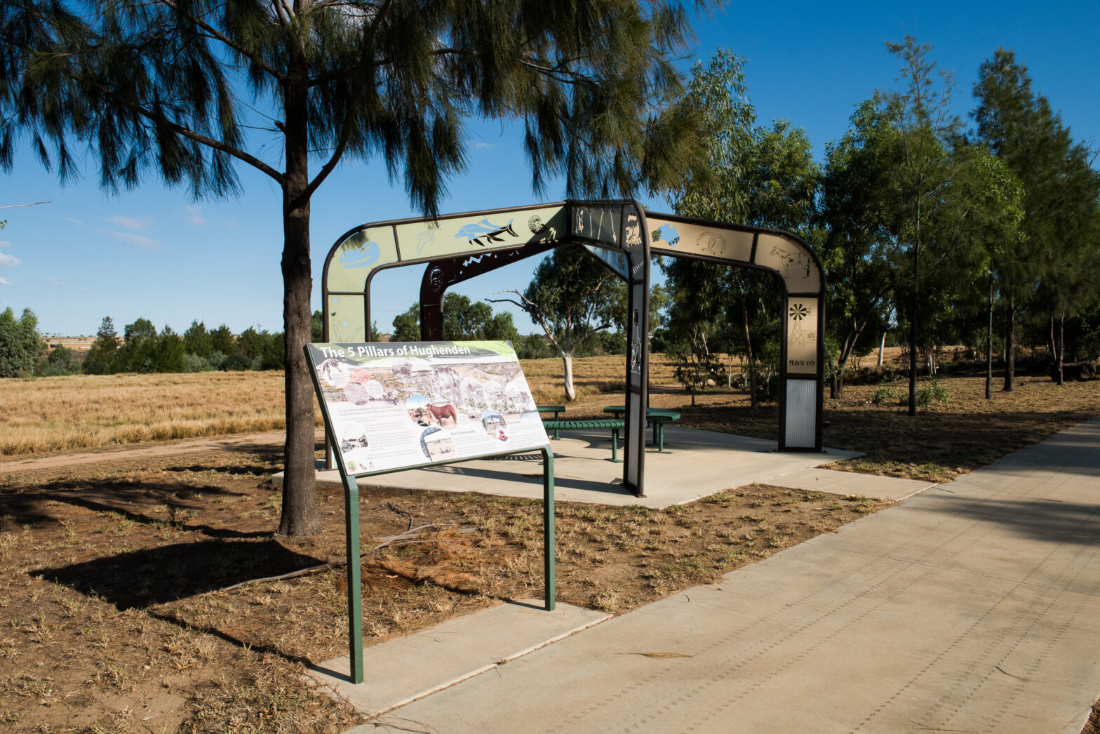 Hughenden - Visit Hughenden