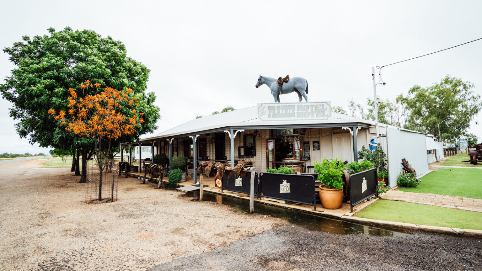 Outback Queensland Pubs of Hughenden - A Guide to Authentic Australian ...